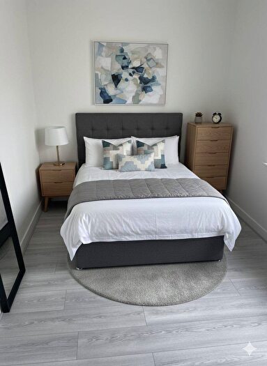 Appartement à louer - Courbevoie - 2 pièces - 1 chambre