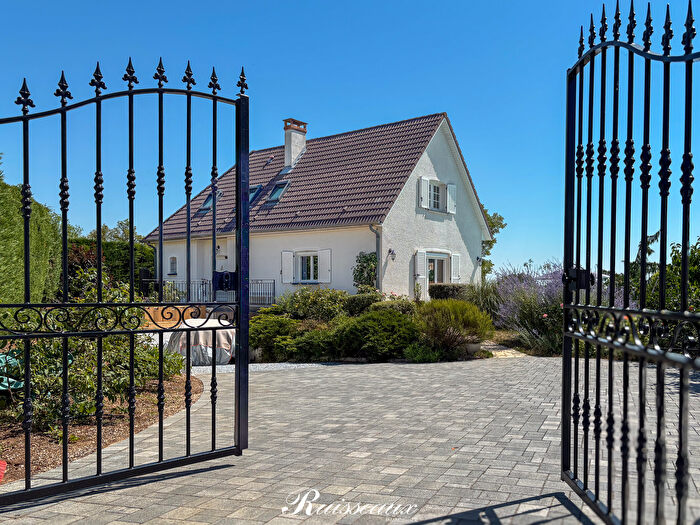 Maison à vendre - Daix - 6 pièces - 4 chambres