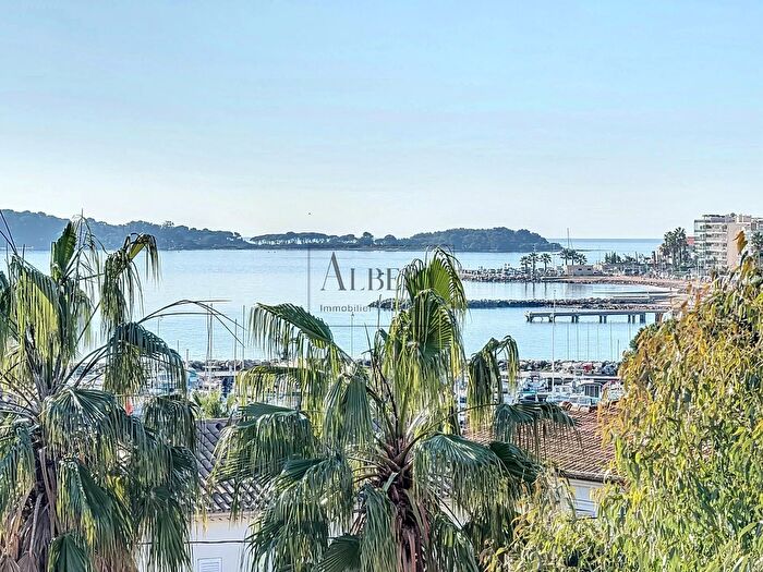 Appartement à vendre - Cannes, Pointe Croisette - 4 pièces - 3 chambres