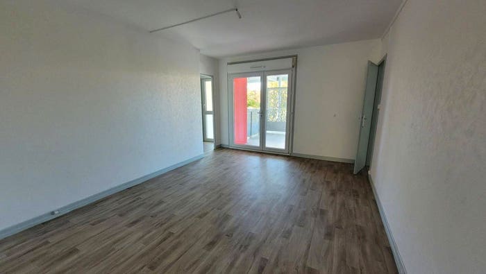 Cité Bretonnie-Chatelet-Favieres-Conches, Montluçon - Appartement 5 pièces à louer