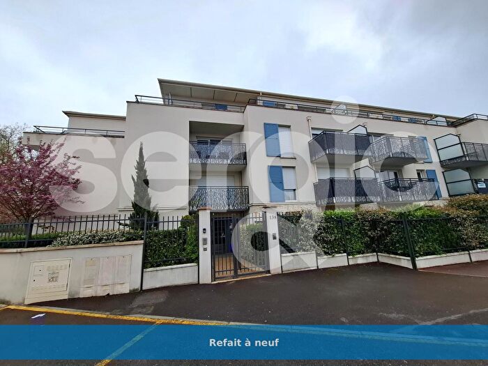 Appartement à louer - Courcouronnes, Bérégovoy Sud - 3 pièces - 2 chambres