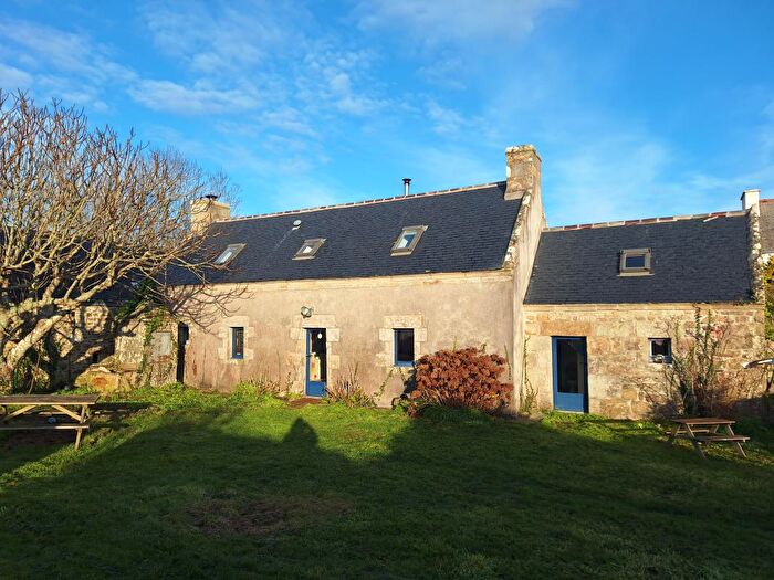 Maison à vendre - Plogoff - 7 pièces - 4 chambres