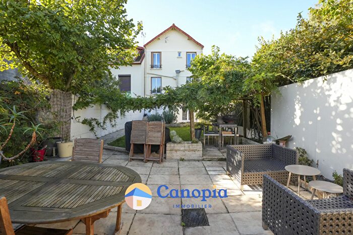 Maison à vendre - Cachan, La Plaine - 6 pièces - 4 chambres