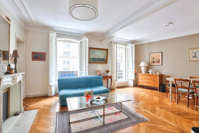 Appartement à vendre - Paris e , La Fourche, Guy Moquet - 3 pièces - 2 chambres