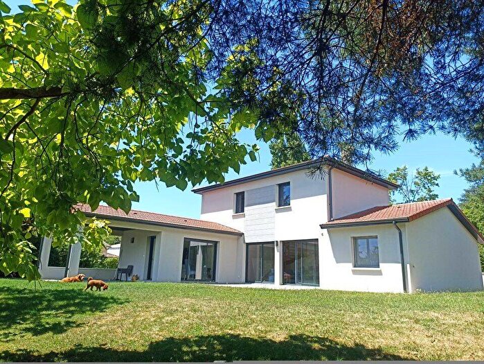 Maison à louer - Centre, Écully - 6 pièces - 5 chambres