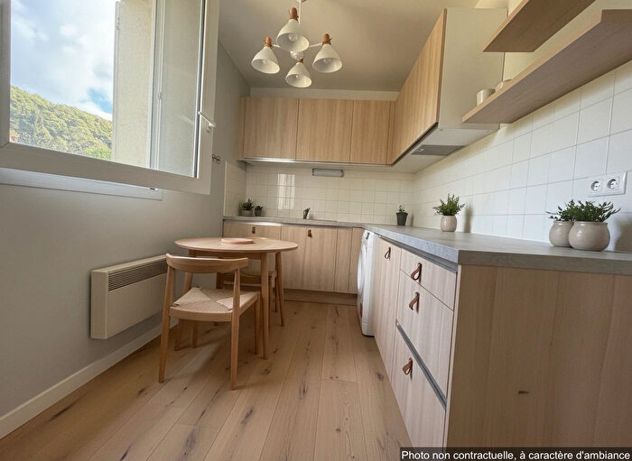 Appartement 2 pièces à Chevreuse, à vendre