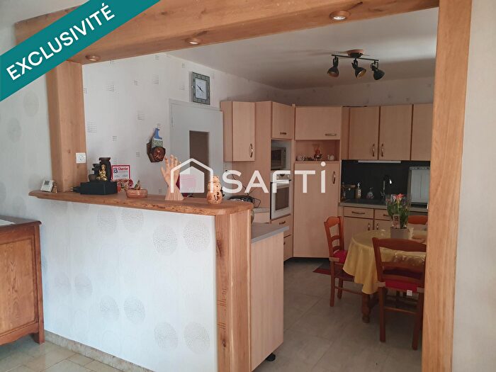 Maison à vendre - Bénaménil - 5 pièces - 3 chambres