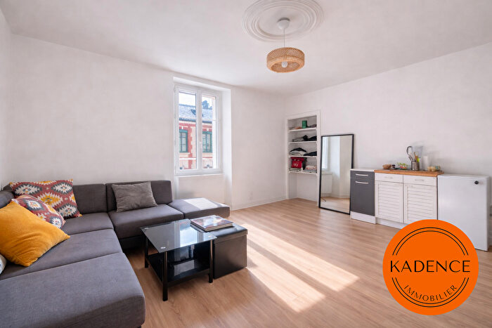 Appartement à vendre - Quartiers Centre, Saint-Hélier, Gare - 2 pièces - 1 chambre