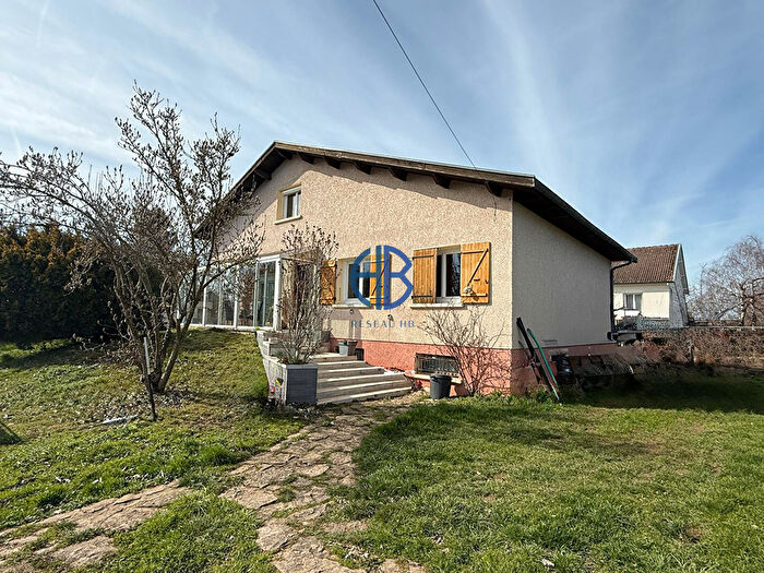 Maison à vendre - Beaurepaire - 6 pièces - 3 chambres