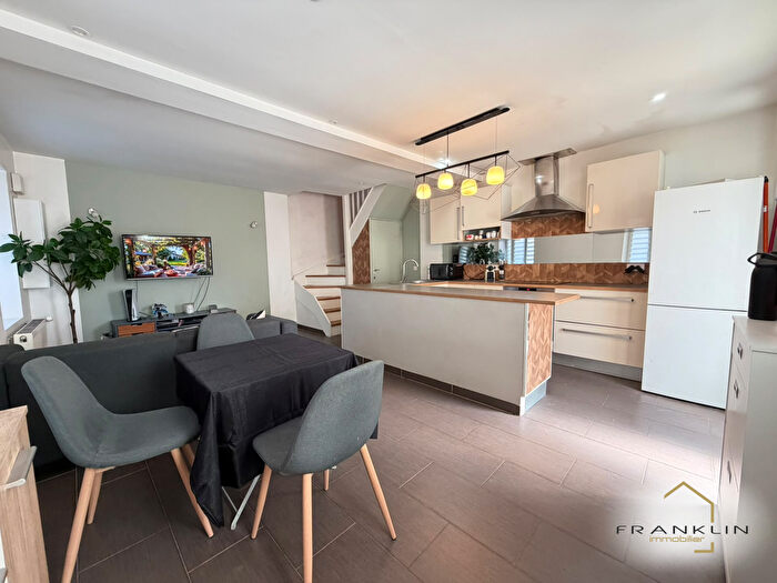 Claye-Souilly : Maison 3 pièces à vendre