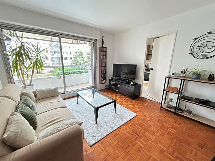 Appartement 3 pièces à vendre à Paris 19ème