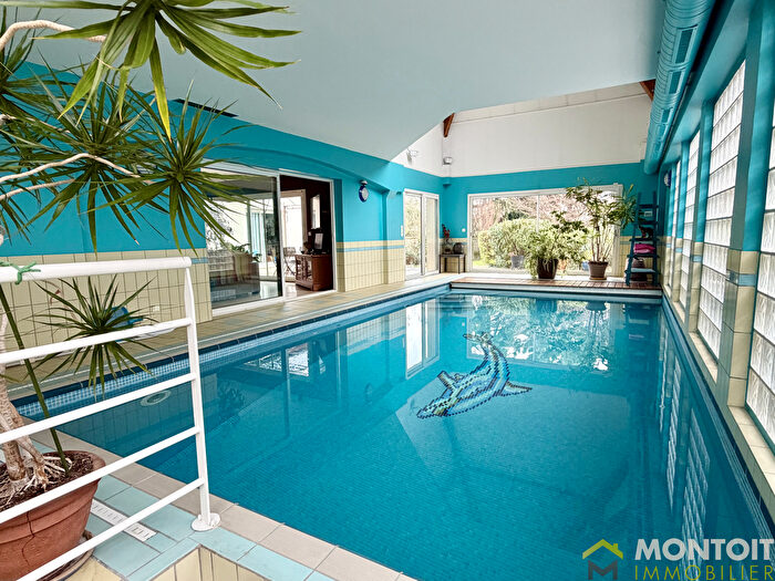 Maison à vendre - Thiais, Proche Choisy - 6 pièces - 3 chambres