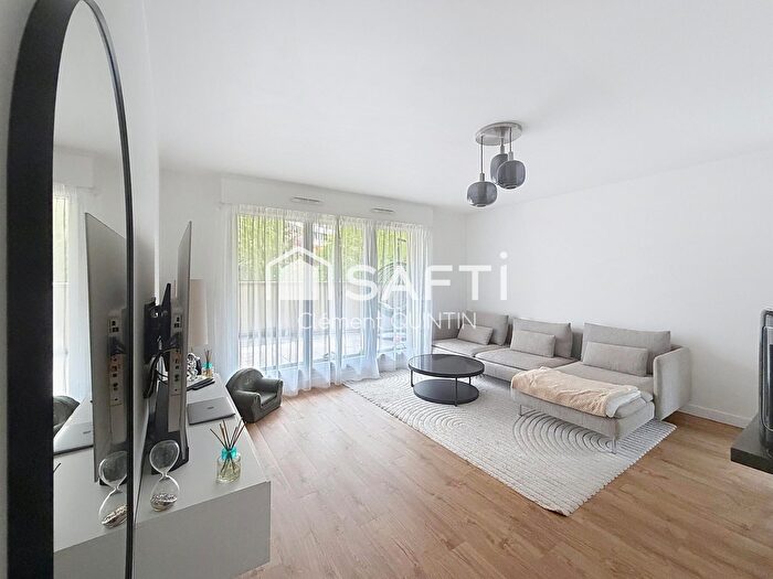 Fontenay-le-Fleury, Soleil Levant : Appartement 3 pièces à vendre