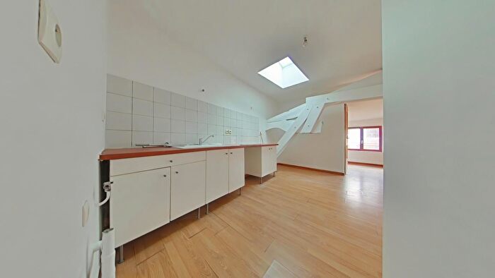 Appartement 2 pièces à Saint-Étienne, Centre-ville, Peuple, Chavanelle, à louer