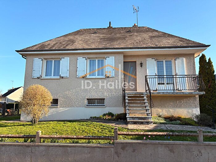 Maison à louer - Pouancé - 4 pièces - 3 chambres