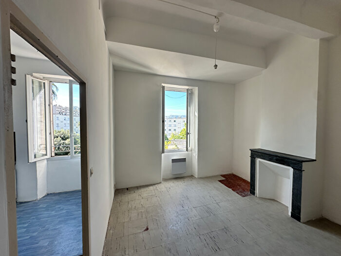 Appartement à vendre - Marseille e , Saint-Giniez - 1 pièce