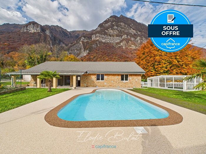 Maison à vendre - Montailleur - 4 pièces - 3 chambres