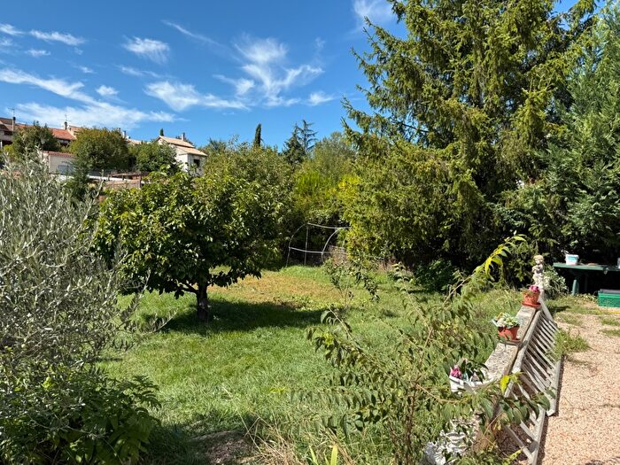 Maison à vendre - Sigonce - 4 pièces - 3 chambres