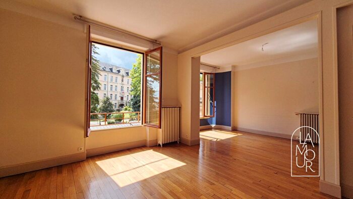 Appartement à vendre - Dijon, Centre-ville - 5 pièces - 4 chambres