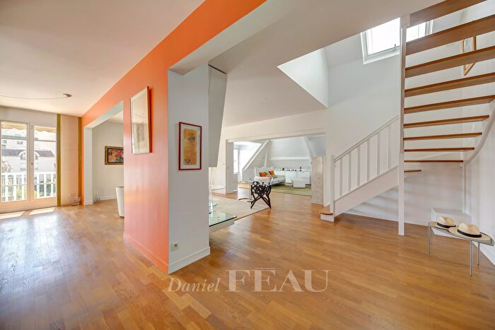 Saint-Germain-en-Laye, Centre-ville, Quartiers forestiers - Appartement 6 pièces à vendre