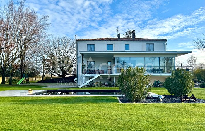 Maison à vendre - Saujon - 9 pièces - 6 chambres