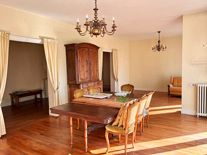 Appartement à vendre - Roanne, Centre-ville, Varenne - 5 pièces - 3 chambres