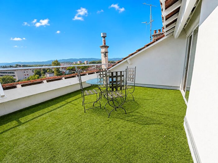 Appartement 3 pièces à vendre - Cannes, Petit Juas