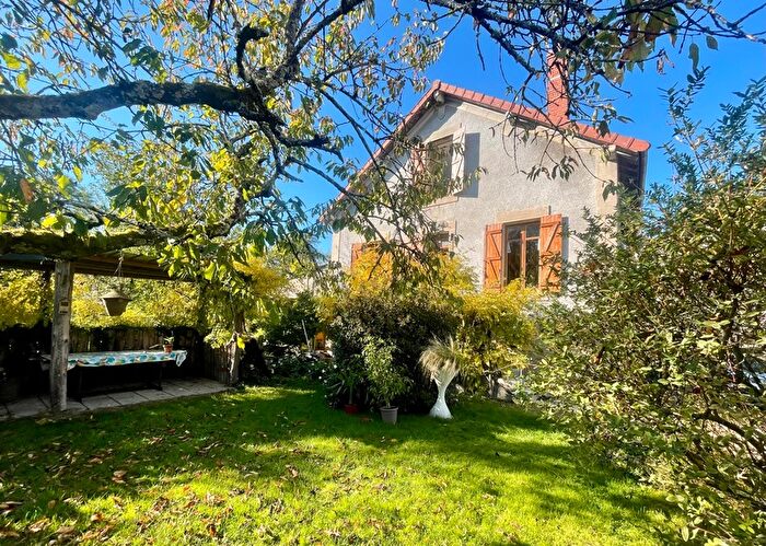 Nevers, Cathédrale, Jonction : Maison 8 pièces à vendre