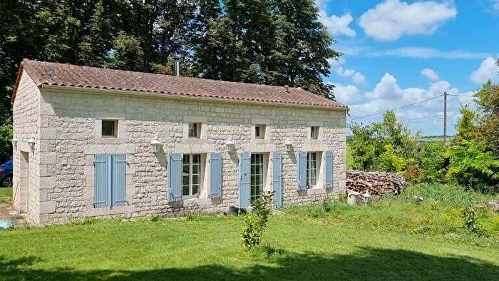 Maison 3 pièces à Moulidars, à louer