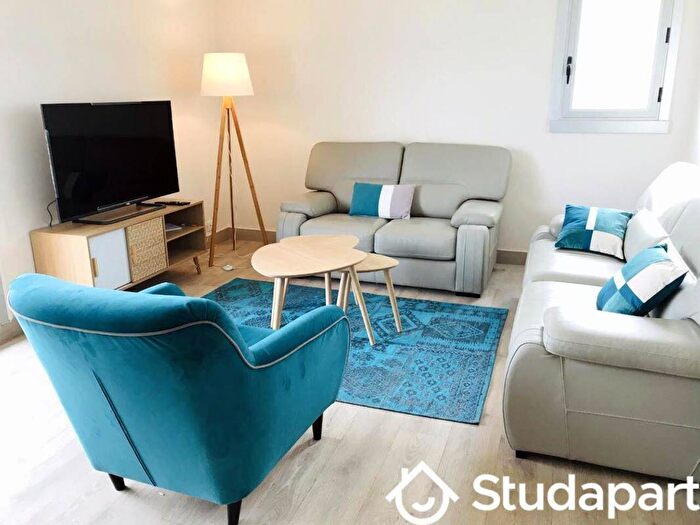 Appartement à louer - Montbernage-Pont Neuf, Poitiers - 1 pièce - 1 chambre