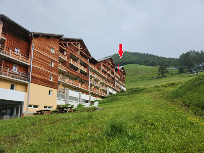 Allos - Appartement 2 pièces à vendre