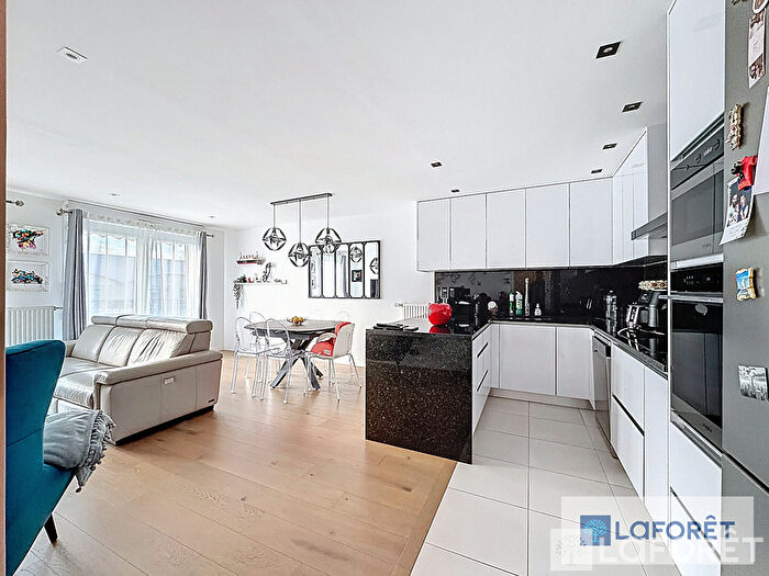 Appartement à vendre - Le Plessis-Trévise, François Mansard - 4 pièces - 3 chambres