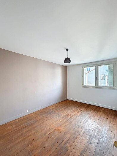 Appartement à louer - Bergougnan, Clermont-Ferrand - 2 pièces - 1 chambre