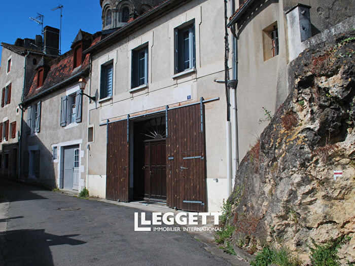 Maison à vendre - Montmorillon - 4 pièces - 1 chambre