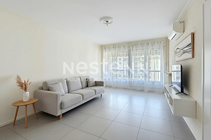 Appartement à vendre - Bron, Eglise - 4 pièces - 3 chambres