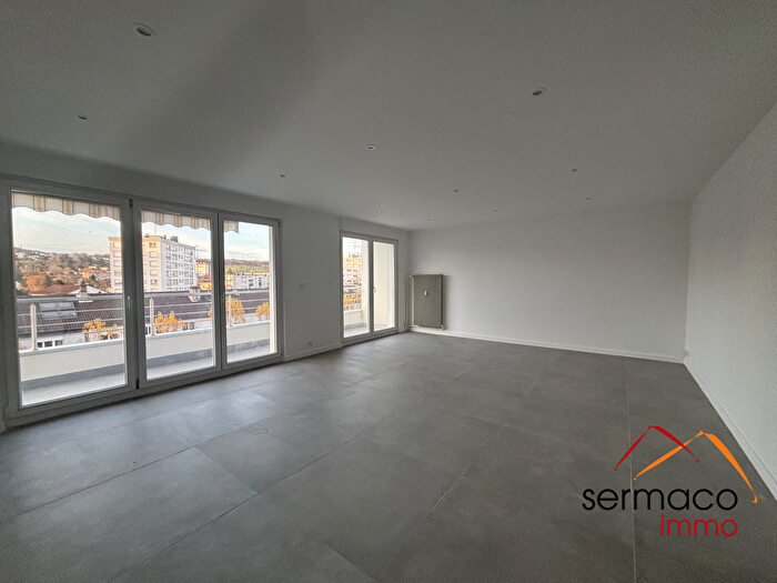 Appartement à vendre - Thionville - 4 pièces - 2 chambres