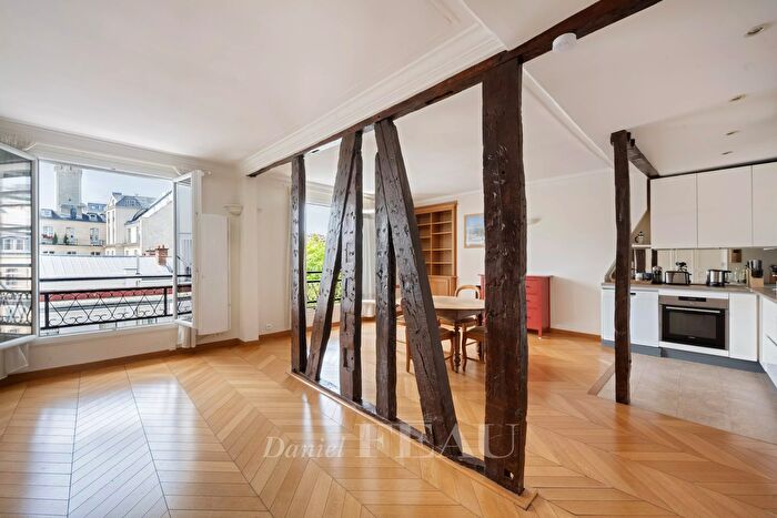 Appartement 4 pièces à Paris 9ème, Clichy, Trinité, à vendre