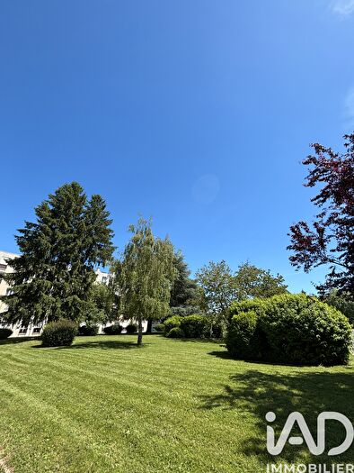 Appartement 4 pièces à Bois-dArcy, La Croix Blanche, à vendre