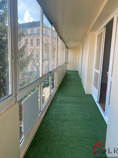 Appartement à vendre - Chaumont, Centre-ville, Faubourg - 4 pièces - 3 chambres