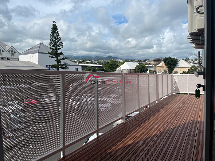 Saint-Pierre, La Ravine Blanche, Front de Mer : Appartement 4 pièces à louer
