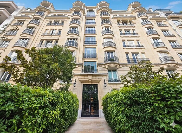 Appartement 2 pièces à Neuilly-sur-Seine, Charles Laffitte, à vendre