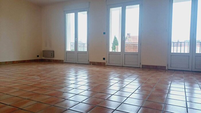 Appartement à vendre - Noyon, Est - 3 pièces - 2 chambres