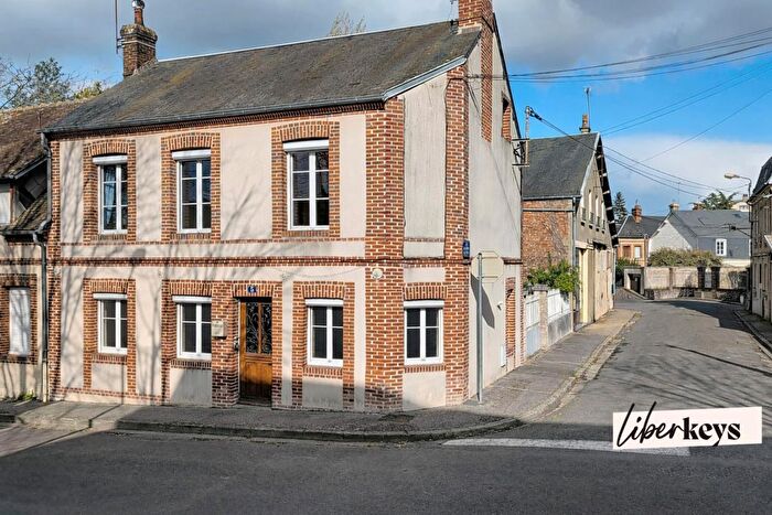 Maison à vendre - LAigle - 6 pièces - 4 chambres