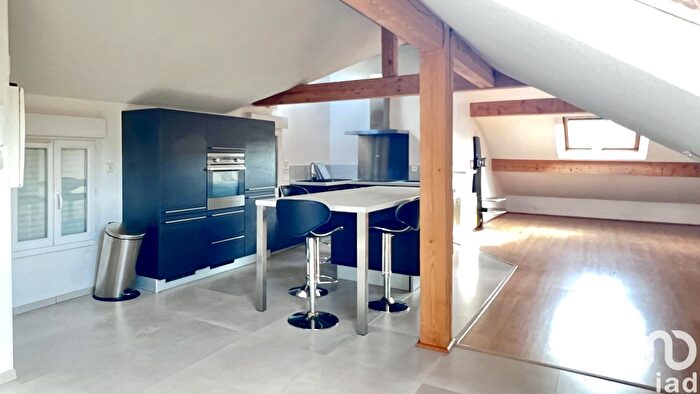 Appartement à vendre - Bellegarde-sur-Valserine - 2 pièces - 1 chambre