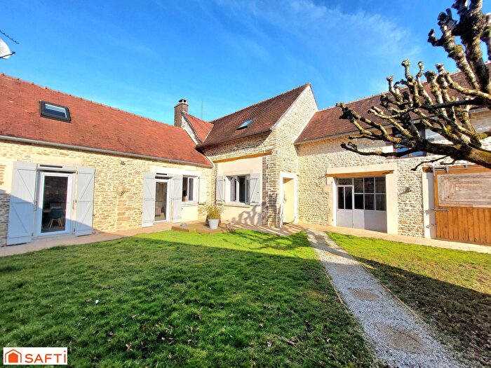 Maison à vendre - Coussegrey - 6 pièces - 5 chambres