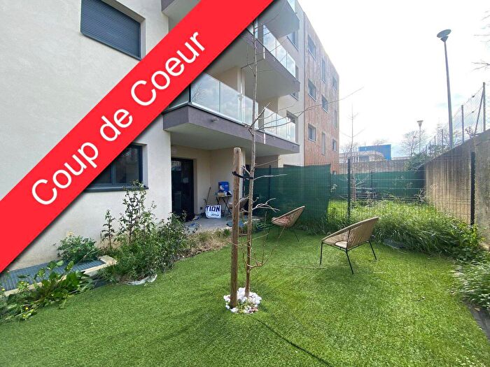 Appartement à louer - Capouchiné, Nîmes - 2 pièces - 1 chambre