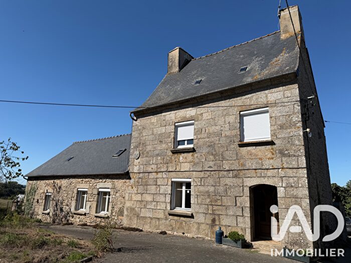 Maison 6 pièces à vendre à Saint-Connan