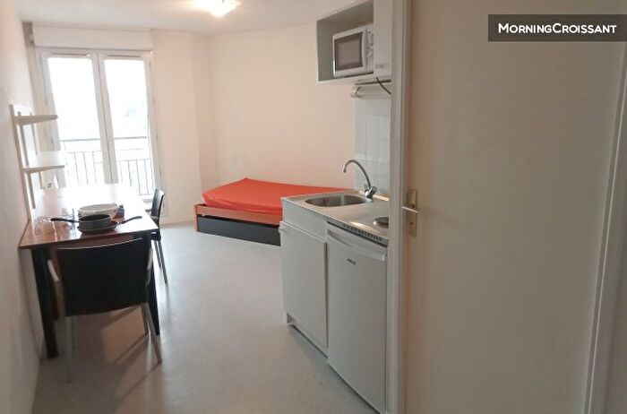 Appartement 1 pièce à louer - Saint-Étienne, Bernay, Valfuret