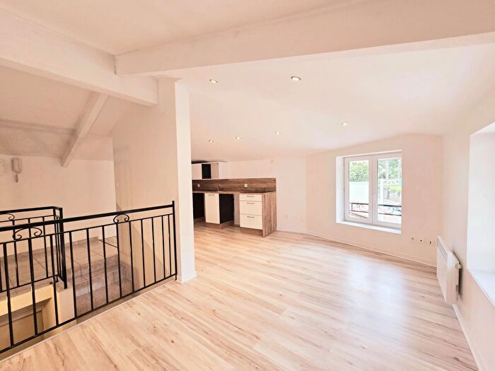 Chasselay : Appartement 3 pièces à louer