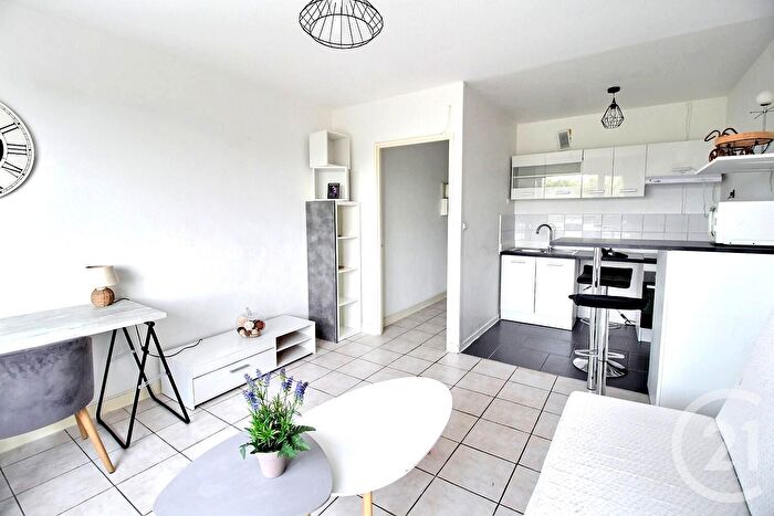 Appartement à vendre - Gaillard - 1 pièce